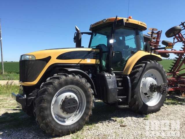 Challenger MT665B 4WD Tractor, MFWD Tractor