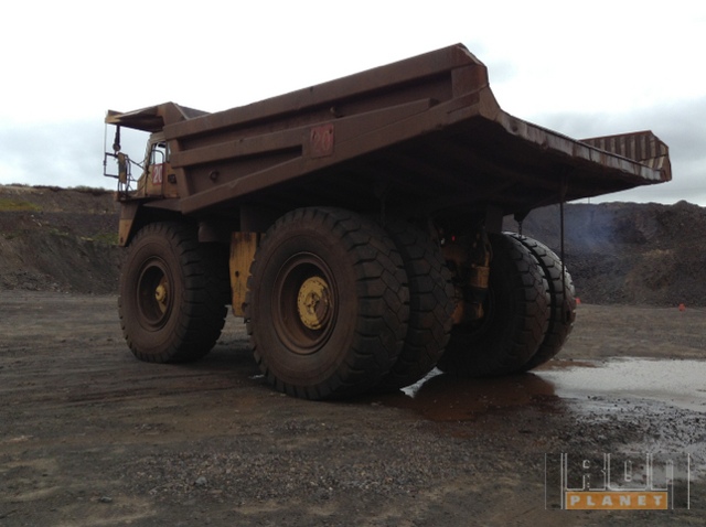 Caterpillar 789B Off-Road End Dump Truck in Labrador, Newfoundland and ...