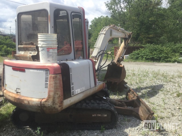 Takeuchi TB035 Excavator - L-041 in Dravosburg, Pennsylvania, United ...