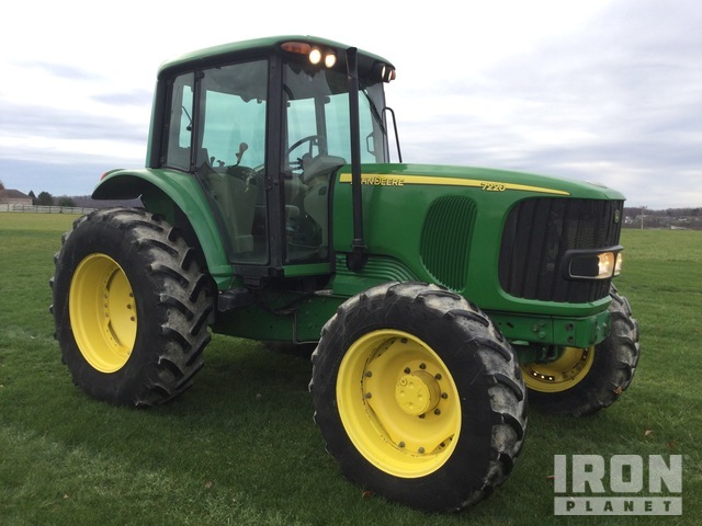 2003 John Deere 7220 4WD Tractor in Uniontown, Pennsylvania, United ...
