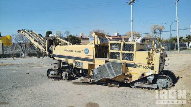 1992 Ingersoll-Rand MT-6520 Asphalt Transfer Machine in Ciudad Juarez ...