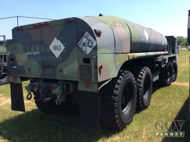 Surplus 1989 Oshkosh M978 HEMTT 8x8 Tanker Truck in Springtown, Texas ...