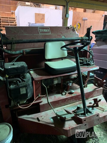 Toro Turf Sweeper 5400HL in Kutztown, Pennsylvania, United States ...