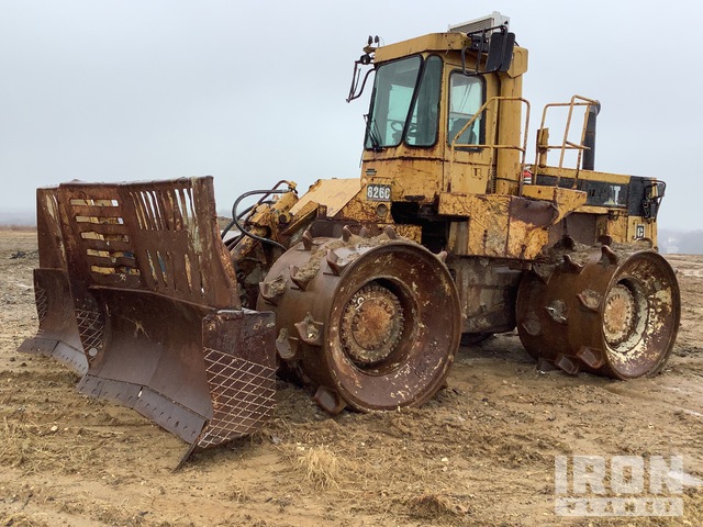 1990 Cat 826C Landfill Compactor, Compactor