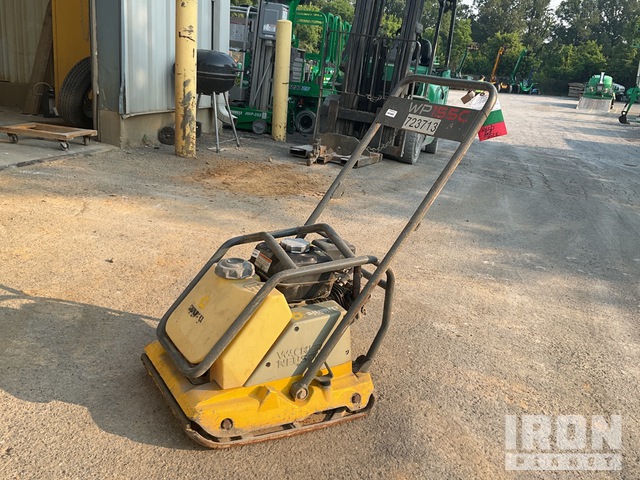 2015 Wacker Neuson WP1550AW Vibratory Plate Compactor in Paducah ...