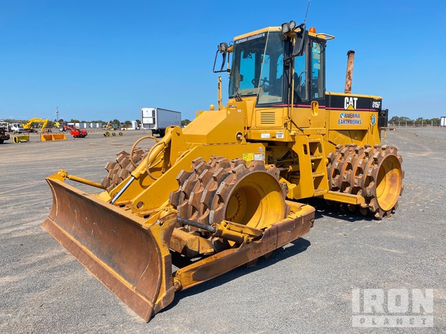 1996 Cat 815F Soil Compactor, Compactor