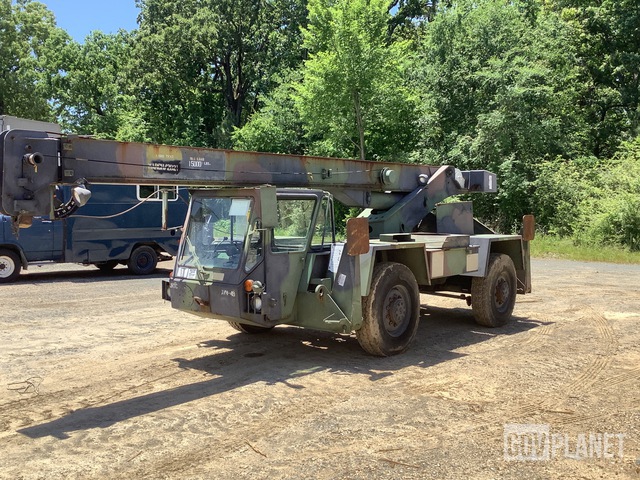 Surplus Koehring LRT-110 Rough Terrain Crane in Hooks, Texas, United ...