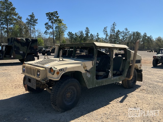 Surplus AM General M1167 HMMWV 4 Door Hard Top w/Slant Back in Albany ...