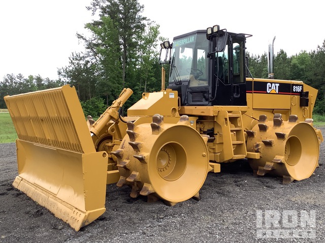 2000 Cat 816F Landfill Compactor, Compactor