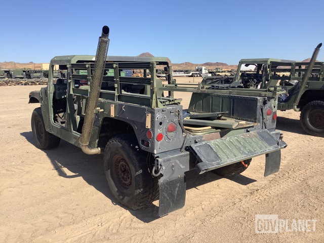 Surplus AM General M1152A1 HMMWV 2 Door Hard Top w/Truck Body in Yermo ...