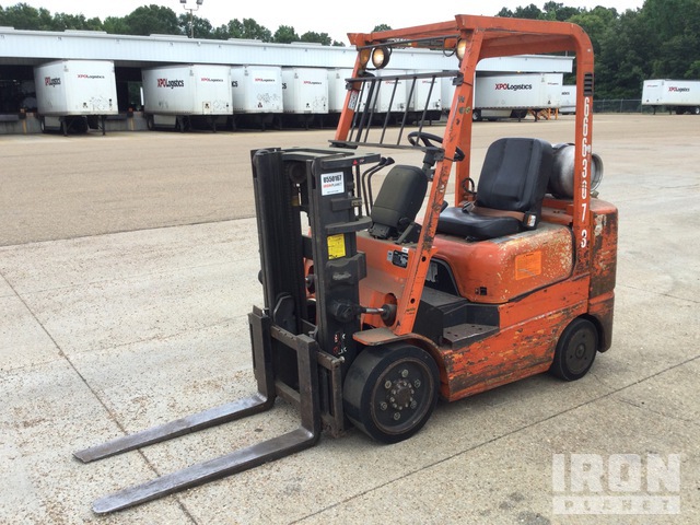 Cat GC25K 5000 lb Cushion Tire Forklift, Forklift