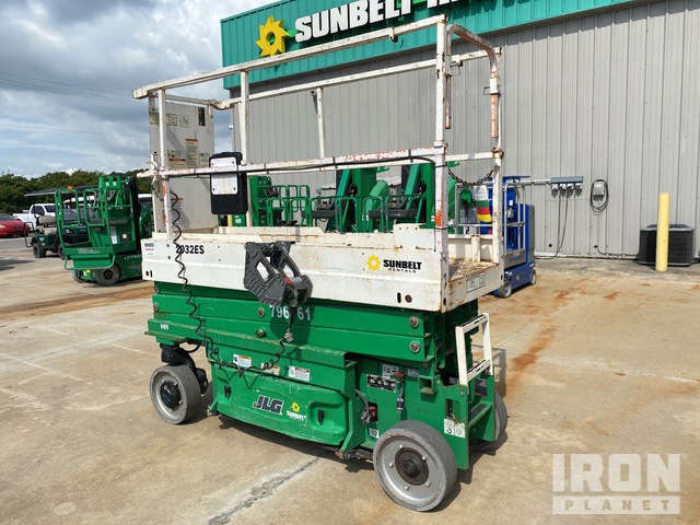 2015 JLG 2032ES Electric Scissor Lift in Tampa, Florida, United States ...