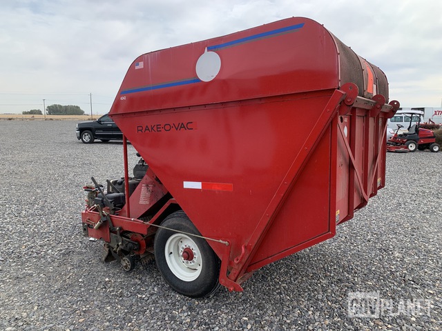 Surplus Toro Rake-O-Vac 07050 Debris Vacuum in Hermiston, Oregon ...