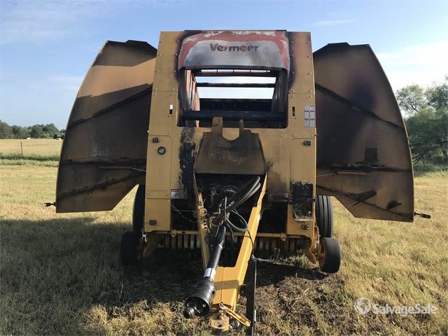 2018 (unverified) Vermeer 604N Round Baler, Baler