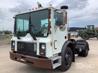 Surplus 2007 Mack MR688P 4x2 Cabover Truck Tractor in Rochelle ...