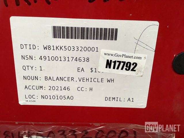 Surplus Hunter DSP9600 Wheel Balancer in Kapolei, Hawaii, United States ...