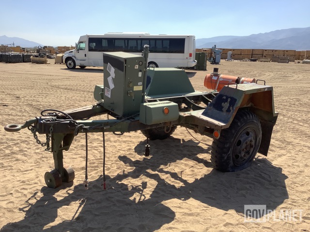 Surplus Fruehauf M149 Water Tank Trailer Chassis in Doyle, California ...