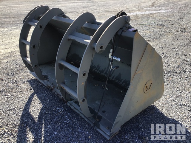 Wacker Neuson 83 in Grapple Bucket in Carlisle, Pennsylvania, United ...