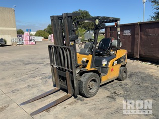 2010 Cat P6000-LP Pneumatic Tire Forklift in Dallas, Texas, United ...