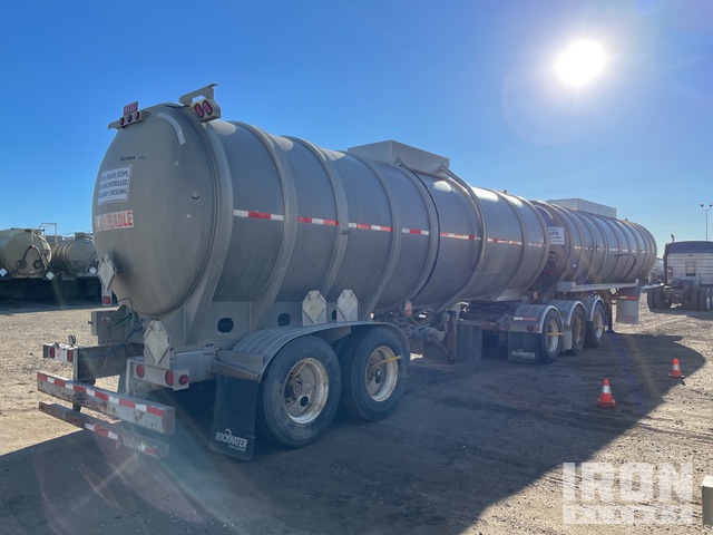 2005 Heil 63500 L Super B-Train Tanker Trailer in Grande Prairie ...