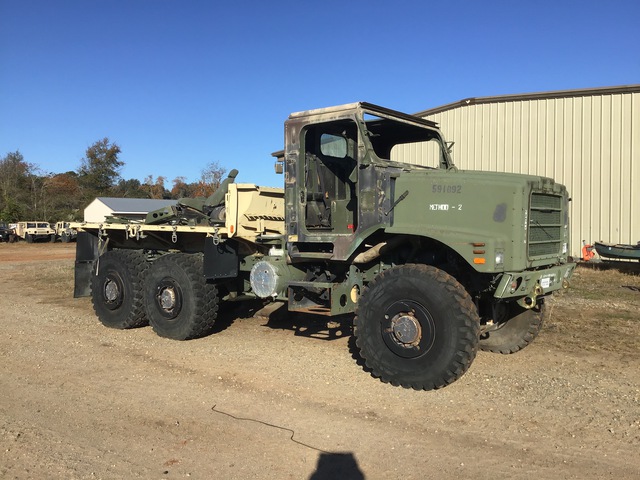 Oshkosh 7 Ton 6x6 Cargo Truck For Sale | TruckPlanet