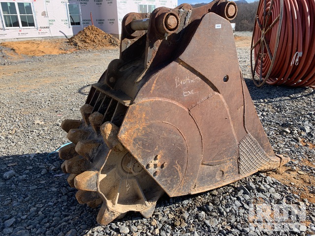 Excavator Roller Compaction Bucket - Fits Cat 315 in Broadway, Virginia ...