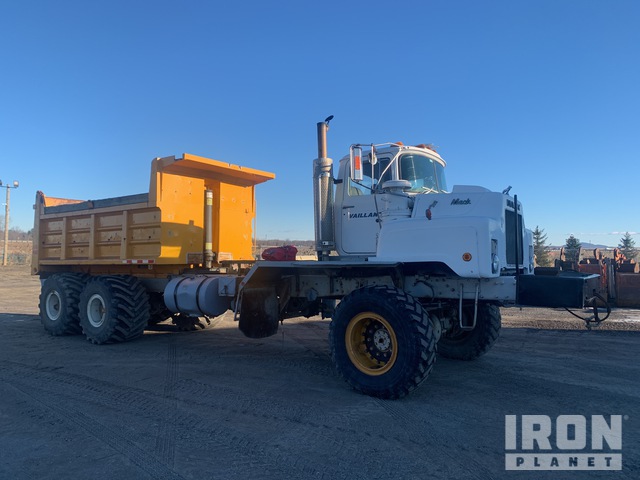 1989 Mack DMM6906EX 6x6 Bigfoot Haul Truck in Rigaud, Quebec, Canada ...