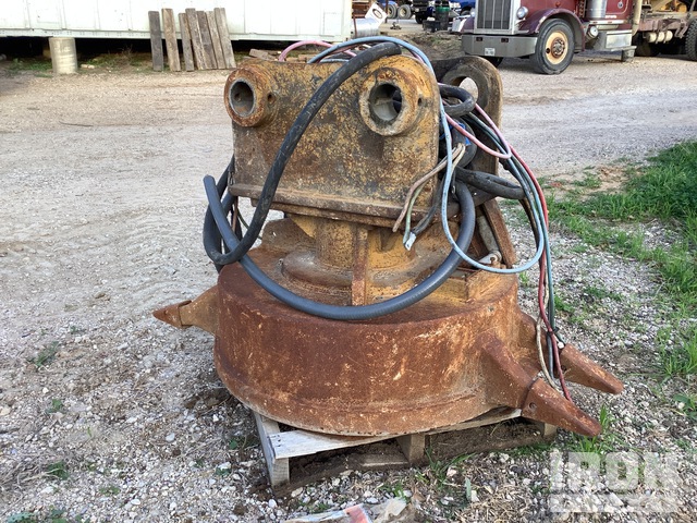 36 In. Scrap Magnet - Fits Excavator in Bryan, Texas, United States ...
