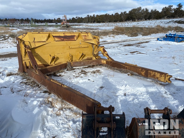 Cat 10 ft 5 in Semi-U Dozer Blade - Fits Cat D6 in Ignacio, Colorado ...