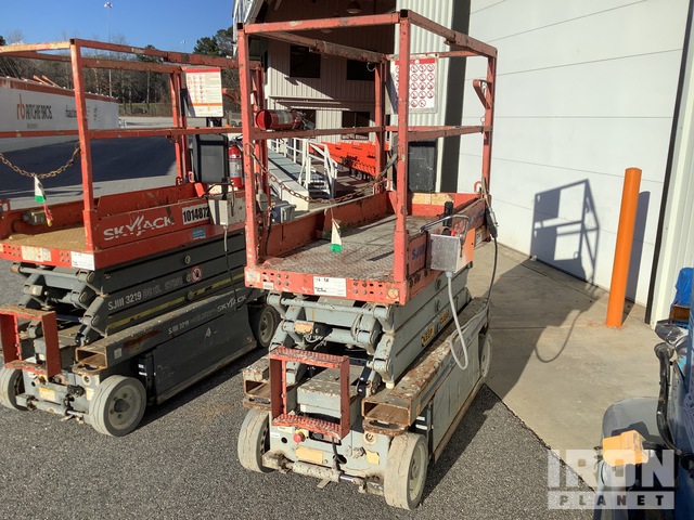 2012 Skyjack SJ111-3219 Electric Scissor Lift in Newnan, Georgia ...