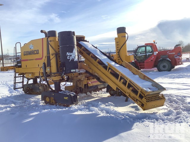 2013 Gomaco Commander III Curb and Gutter Machine in Nisku, Alberta ...