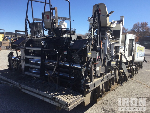 2010 Roadtec RP195 Track Asphalt Paver in Wichita, Kansas, United ...