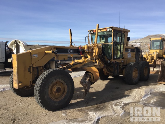 2002 Cat 163H Motor Grader in Rock Springs, Wyoming, United States ...