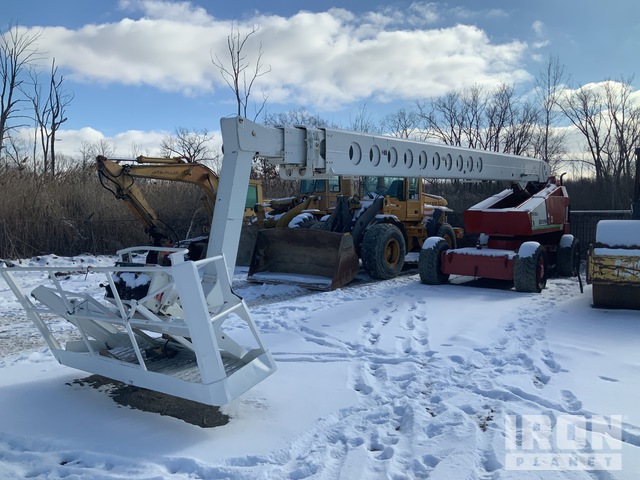 1999 Snorkel TB-126CU 4WD Diesel Telescopic Boom Lift, Parts/Stationary ...