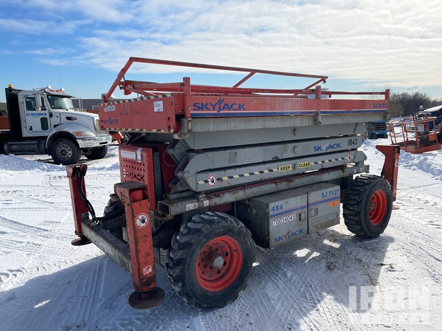 2004 Skyjack SJ7127 Dual Fuel 4x4 Scissor Lift in Bolton, Ontario ...