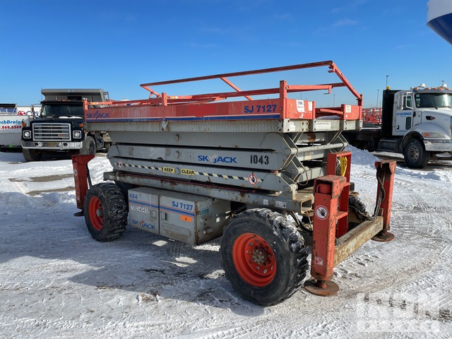 2004 Skyjack SJ7127 Dual Fuel 4x4 Scissor Lift in Bolton, Ontario ...