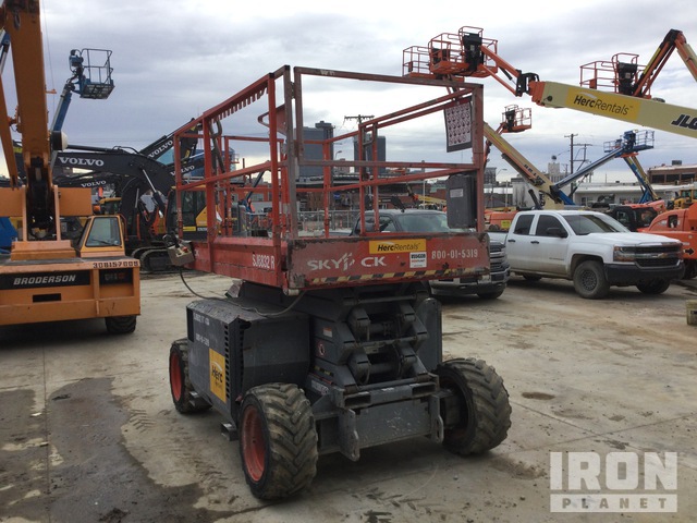 2014 Skyjack SJ 6832RT Diesel 4x4 Scissor Lift in Kansas City, Missouri ...