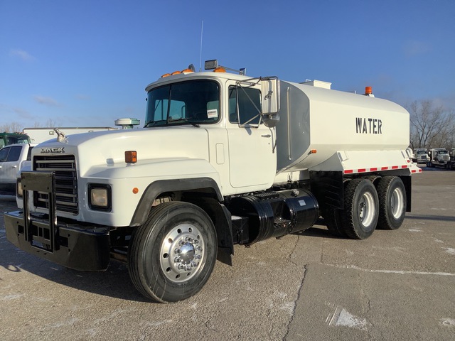 Mack Trucks & Trailers For Sale | GovPlanet