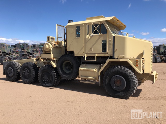 Surplus 2001 Oshkosh M1070 HET 8x8 Winch Truck in Doyle, California ...