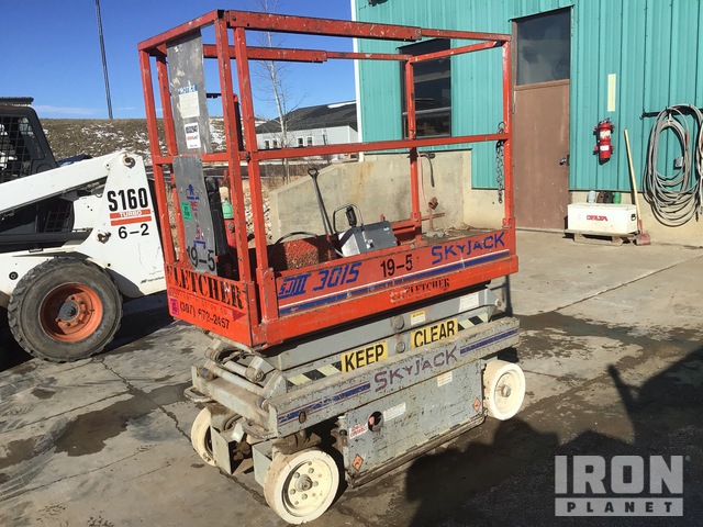 1998 Skyjack SJIII 3015 Electric Scissor Lift in Sheridan, Wyoming ...