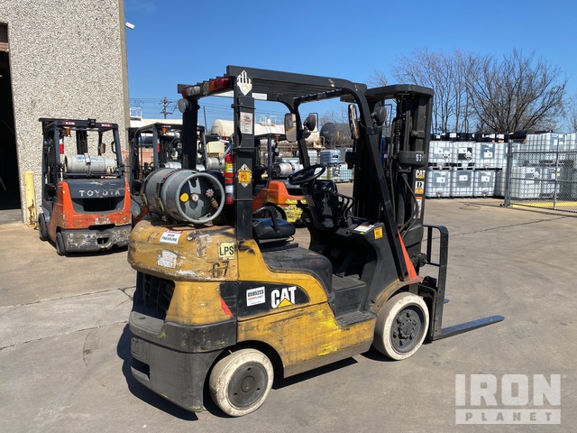2007 Cat C5000-LPS 4750 lb Cushion Tire Forklift in Dallas, Texas ...