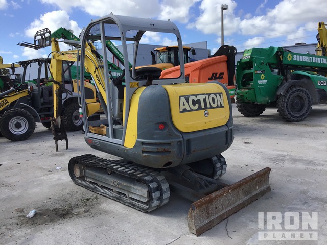 2018 Wacker Neuson 3503 Mini Excavator in Miami, Florida, United States ...