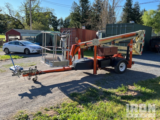 2006 JLG T350 Towable Lift, Boom Lift