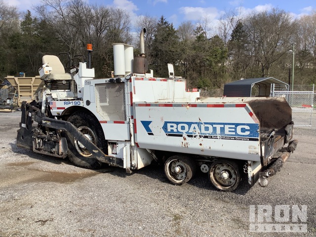 2010 Roadtec RP190 Wheel Asphalt Paver in Knoxville, Tennessee, United ...