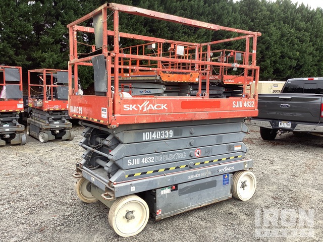 2013 Skyjack SJIII 4632 Electric Scissor Lift, Scissorlift