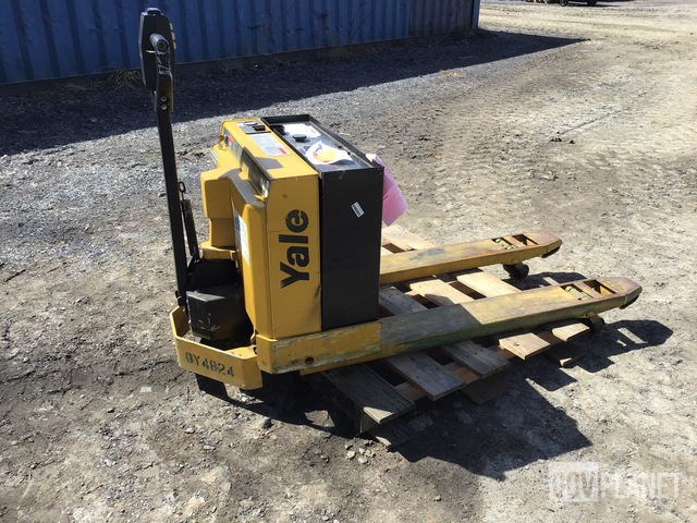 Surplus Yale MPB040ACN24C2748 Pallet Jack in Chambersburg, Pennsylvania ...