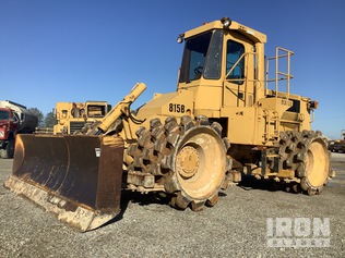 1984 Cat 815B Soil Compactor in Jonesboro, Arkansas, United States ...