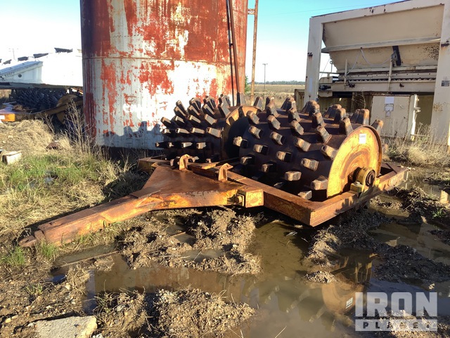 Tandem Tow Behind Pull Behind Compactor in Jonesboro, Arkansas, United ...