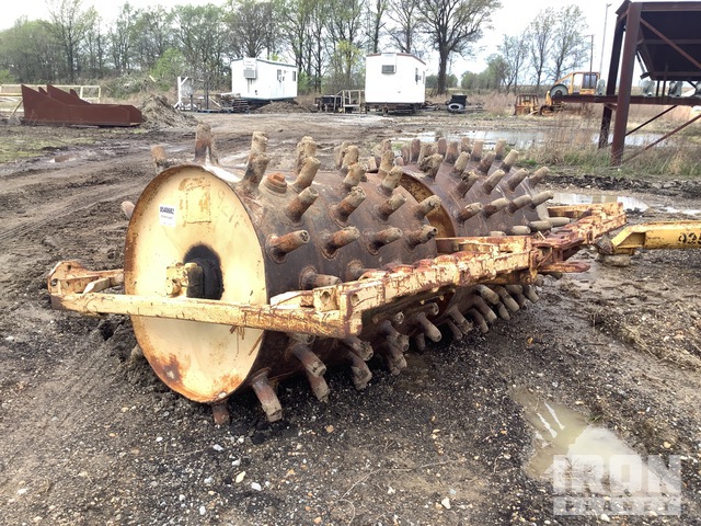 Pull Behind Compactor in Jonesboro, Arkansas, United States (IronPlanet ...