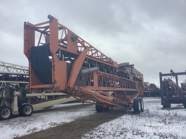Kolberg Portable Stacking Conveyor in Spicer, Minnesota, United States ...